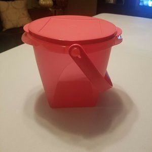Tupperware | Kitchen | Tupperware 5 Liter Container Removable Handle ...